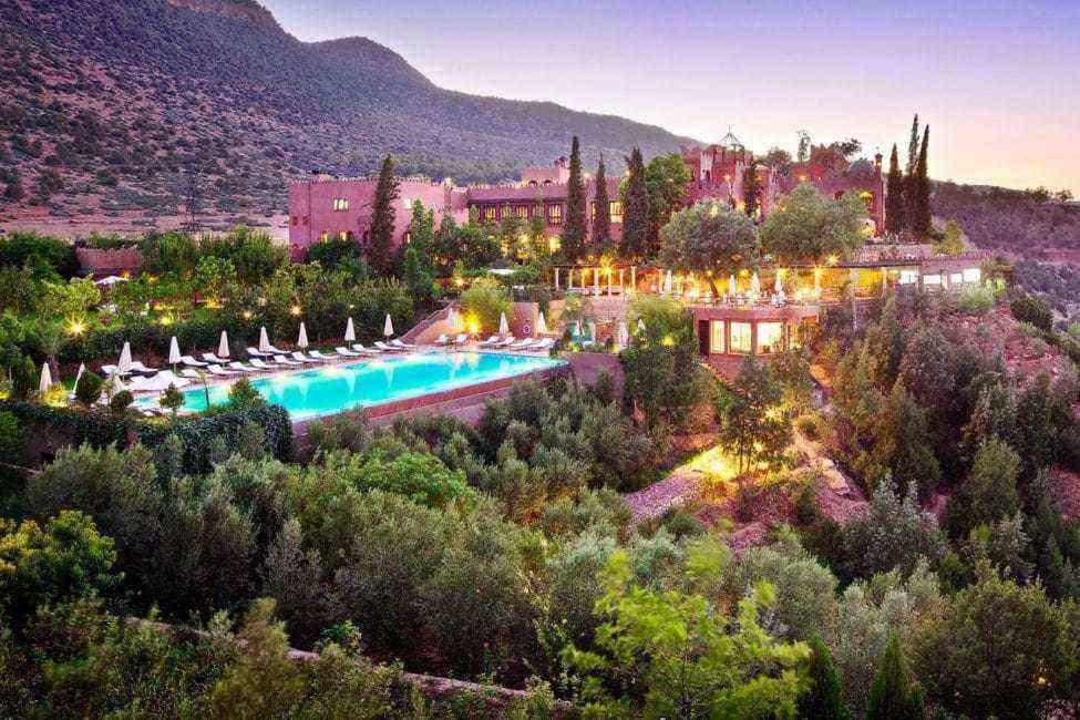 Pool With a View: 10 Scenic Spots to Swim Before Summer Ends – Fodors ...