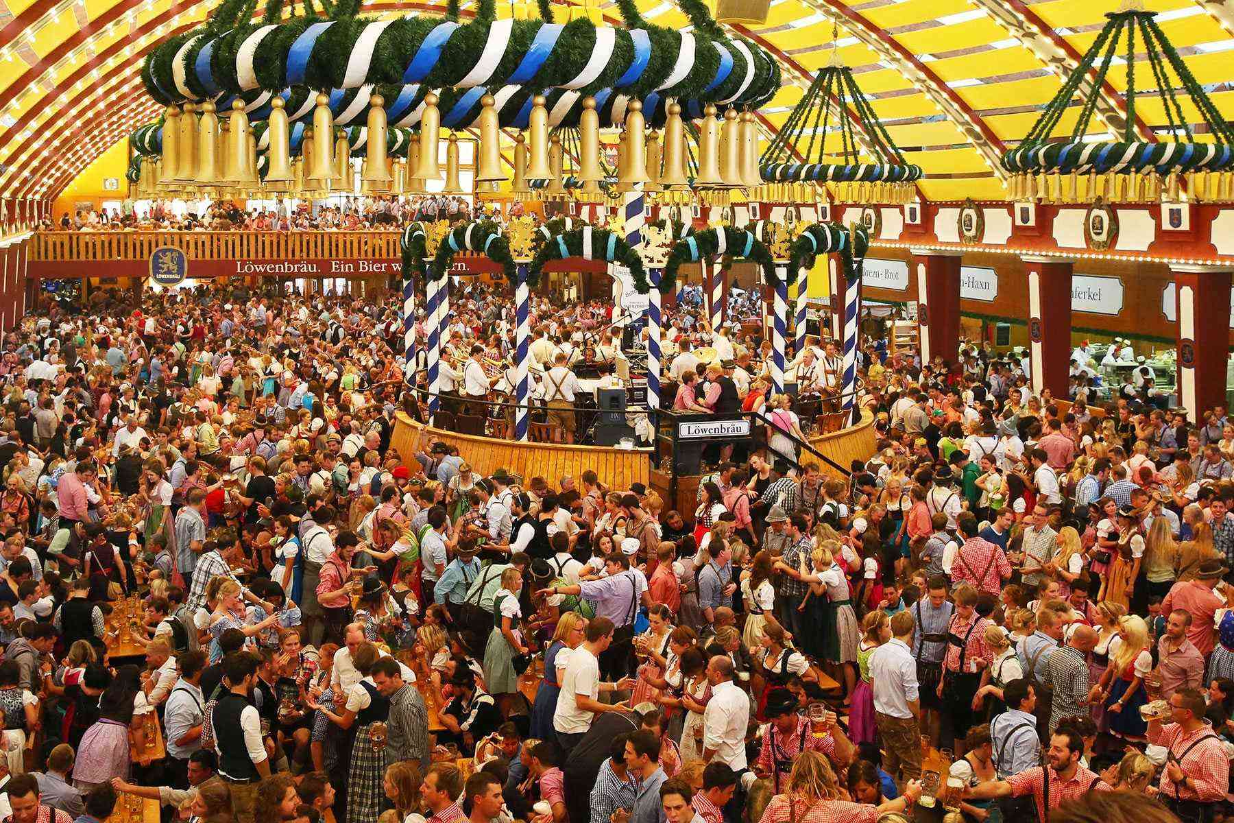 10 Tips for Surviving Oktoberfest – Fodors Travel Guide