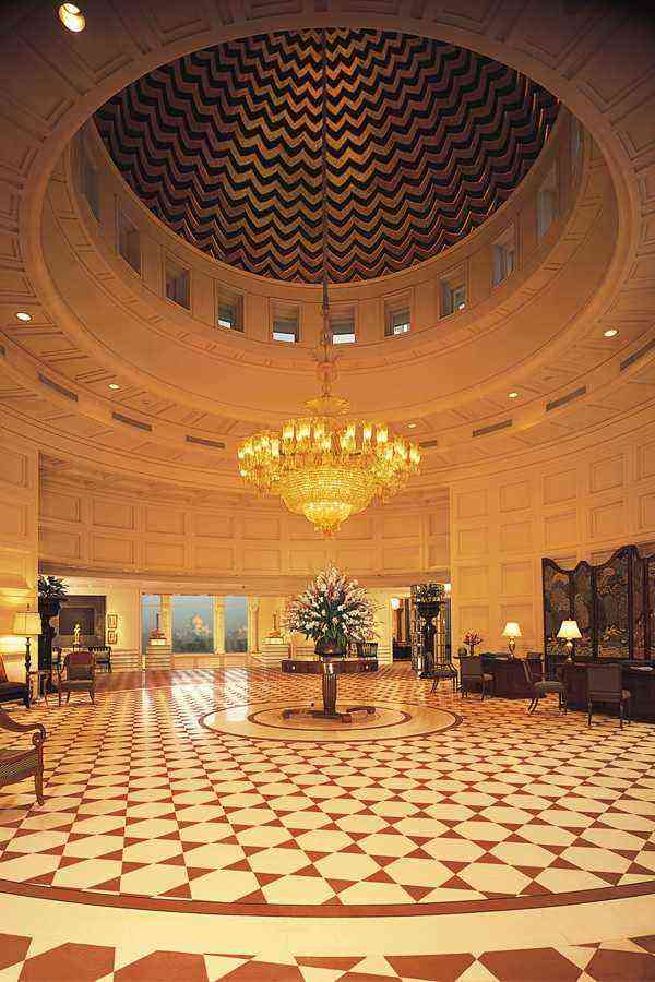 This Hotel Has a Perfect View of the Taj Mahal – Fodors Travel Guide