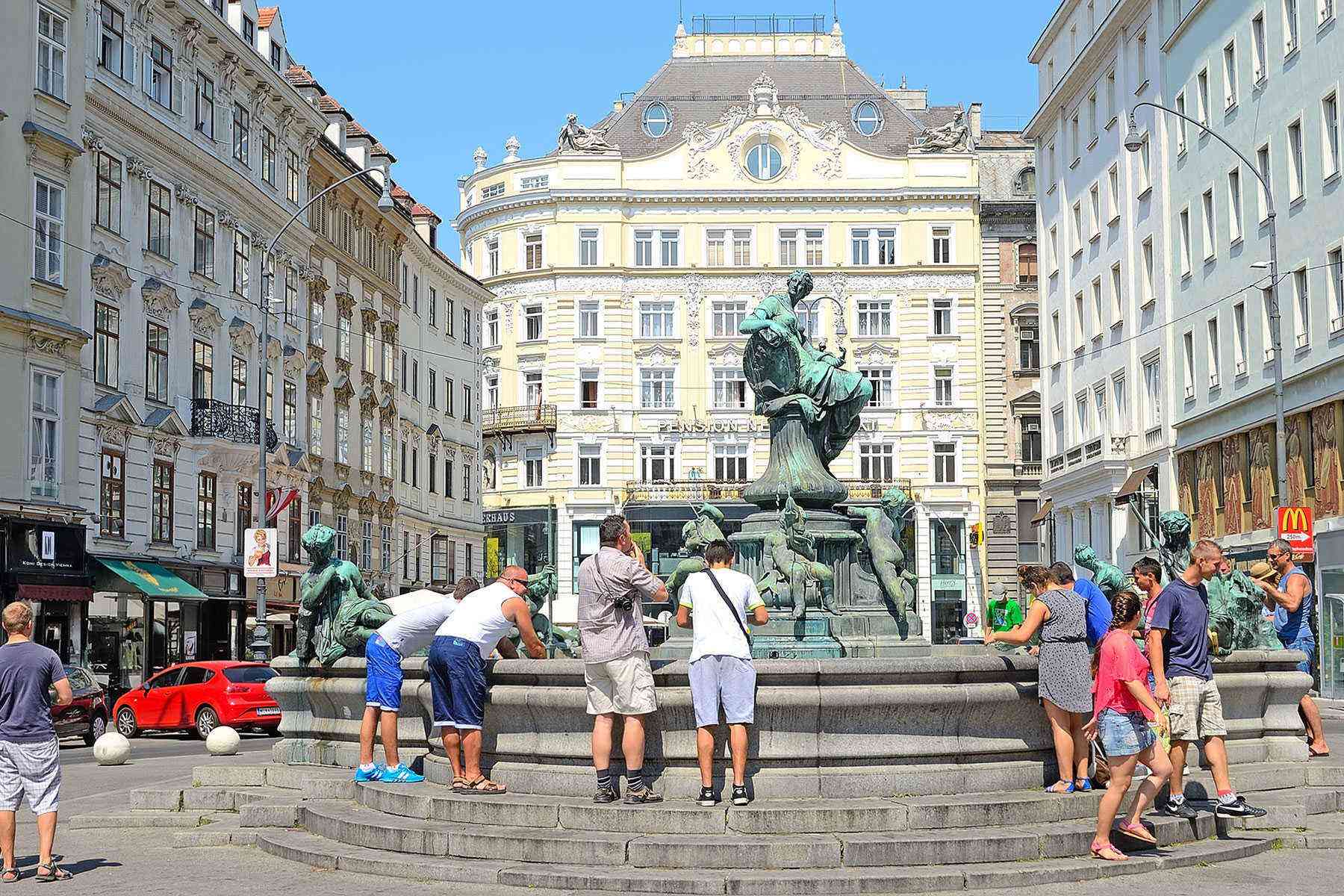 Would You Go on Any of These 9 Unusually-Themed City Tours? – Fodors ...