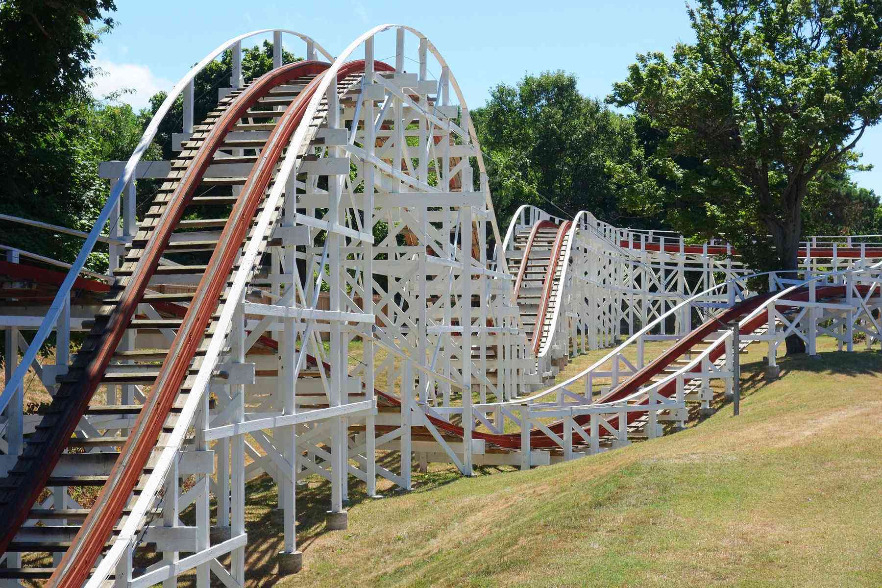 11 Rickety Old Roller Coasters That Will Terrify You – Fodors Travel Guide