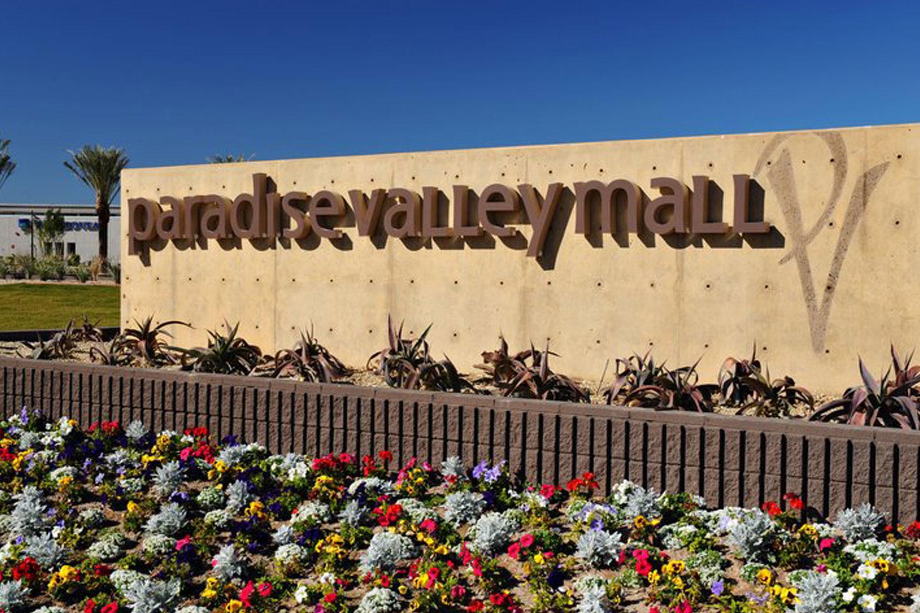 Hilarious Yelp Reviews of Malls to Warm Your Heart This Shopping Season ...
