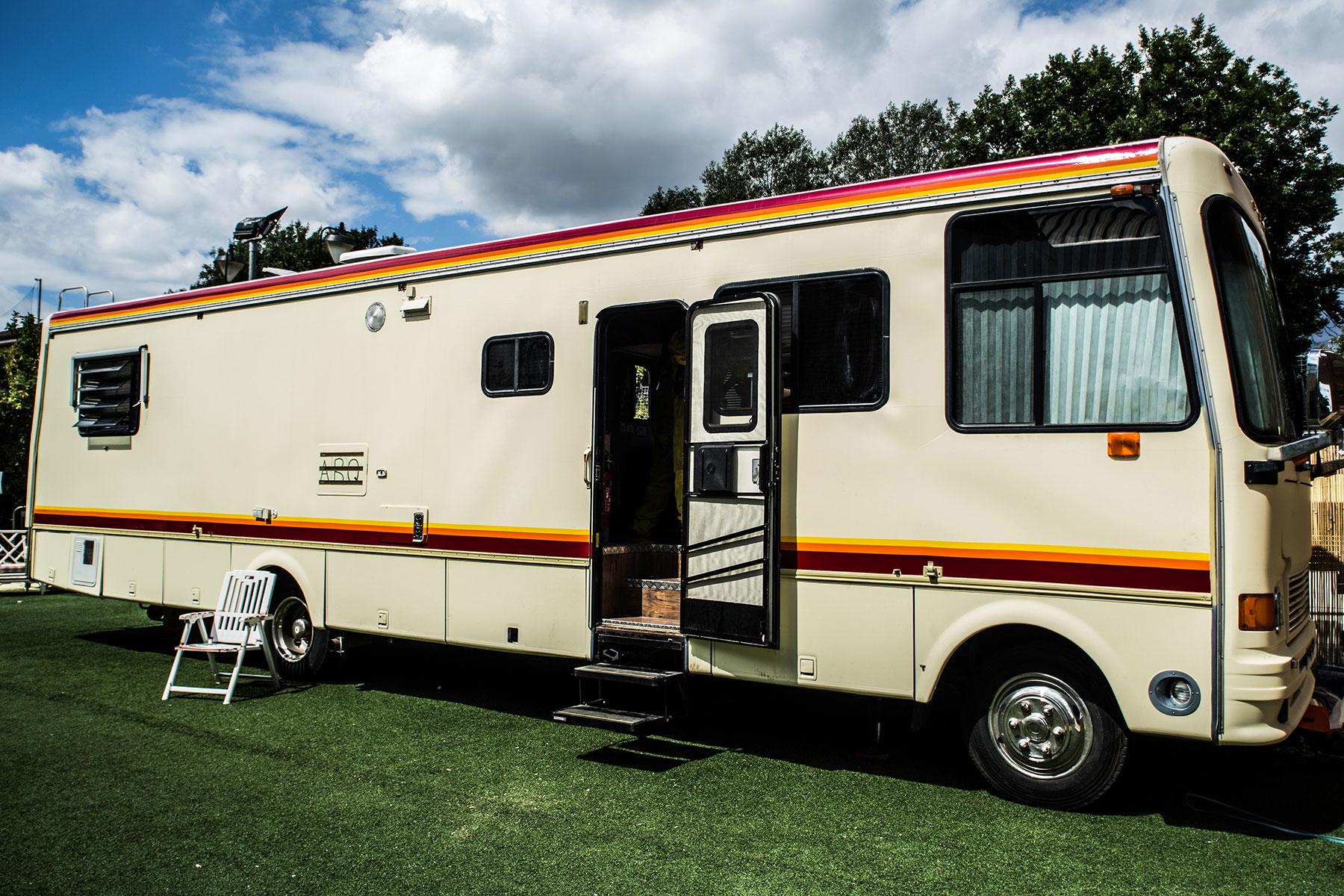 Movie- and TV-Themed Bars