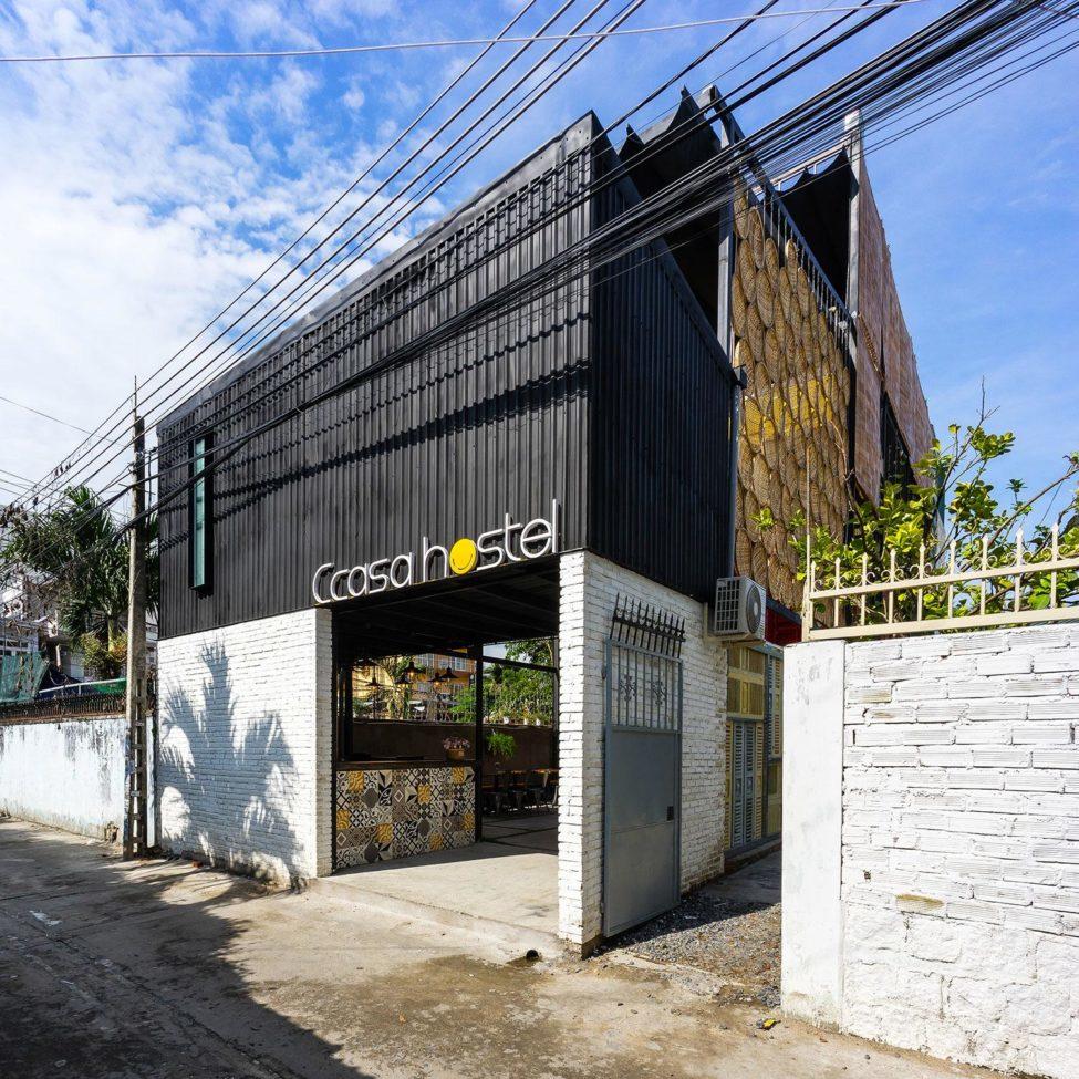 Eco Friendly Hotel Options: 12 Places to Stay That Are Made From ...