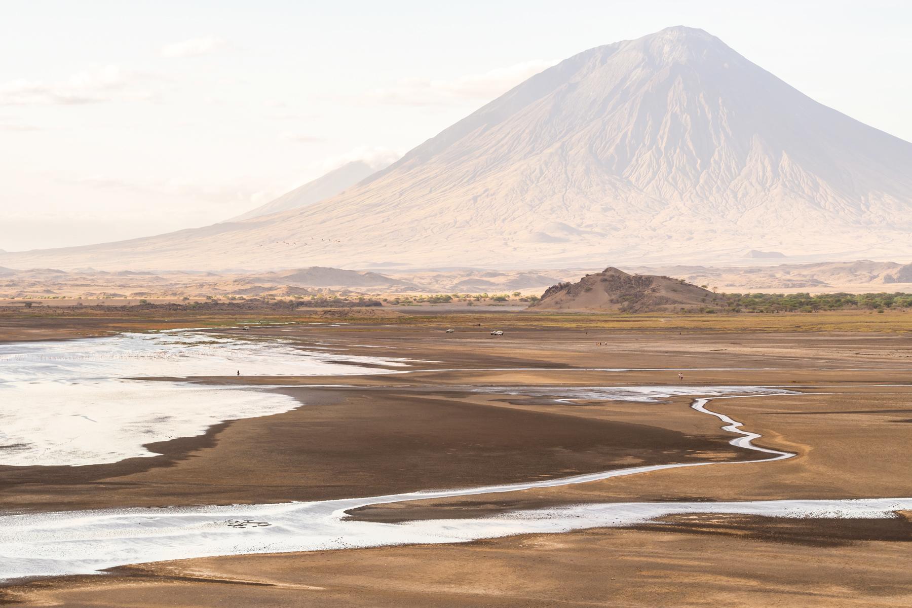 What does lake natron look like - wpasl