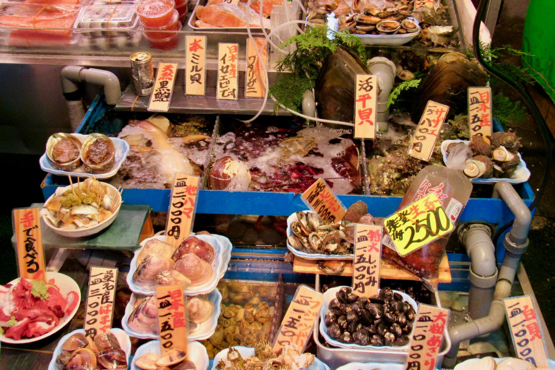 13 Foods at Tokyo Markets