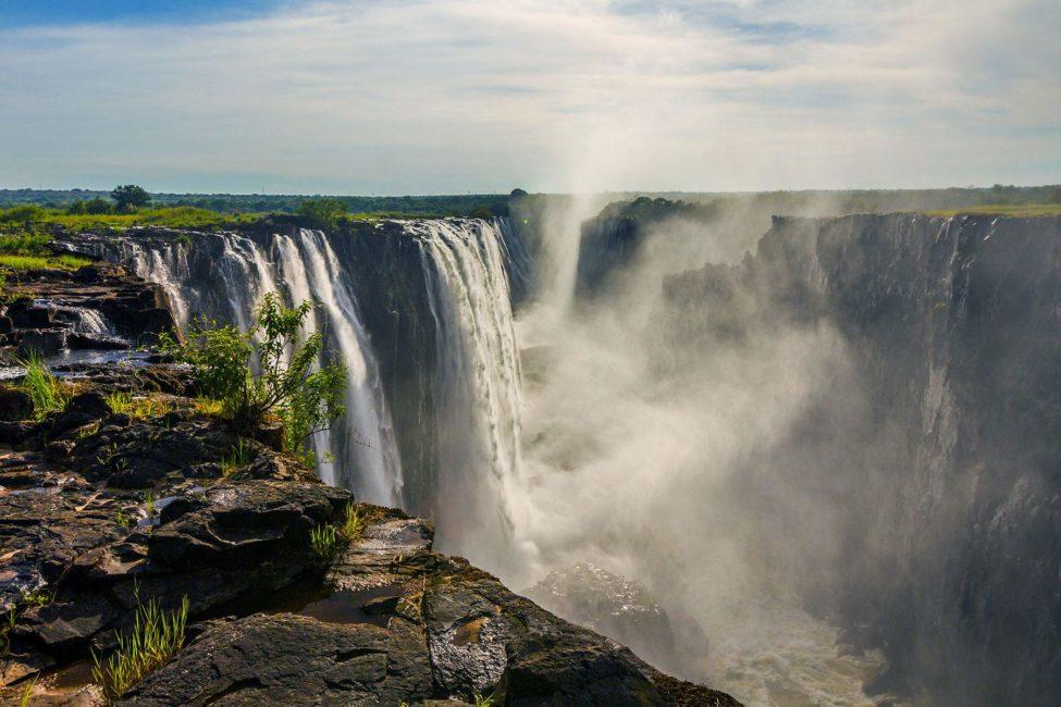 Things You Need to Know About Going to Victoria Falls: How to Visit the ...