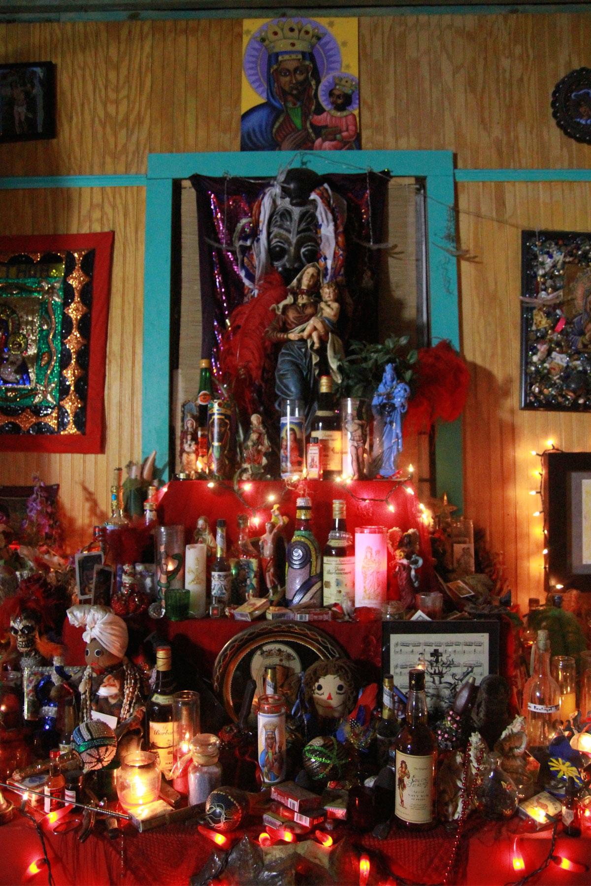 How to Participate in Voodoo (Vodou) Ceremonies in New Orleans