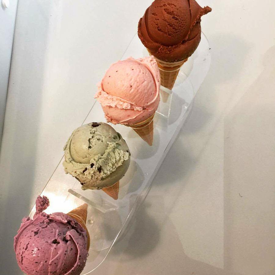 17 Farms in America Where They Make (and You Can Taste!) Ice-Cream