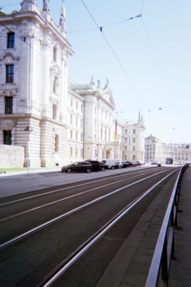 How to Spend a 10-Hour Layover in Munich, Germany: Food, Beer, Museums ...