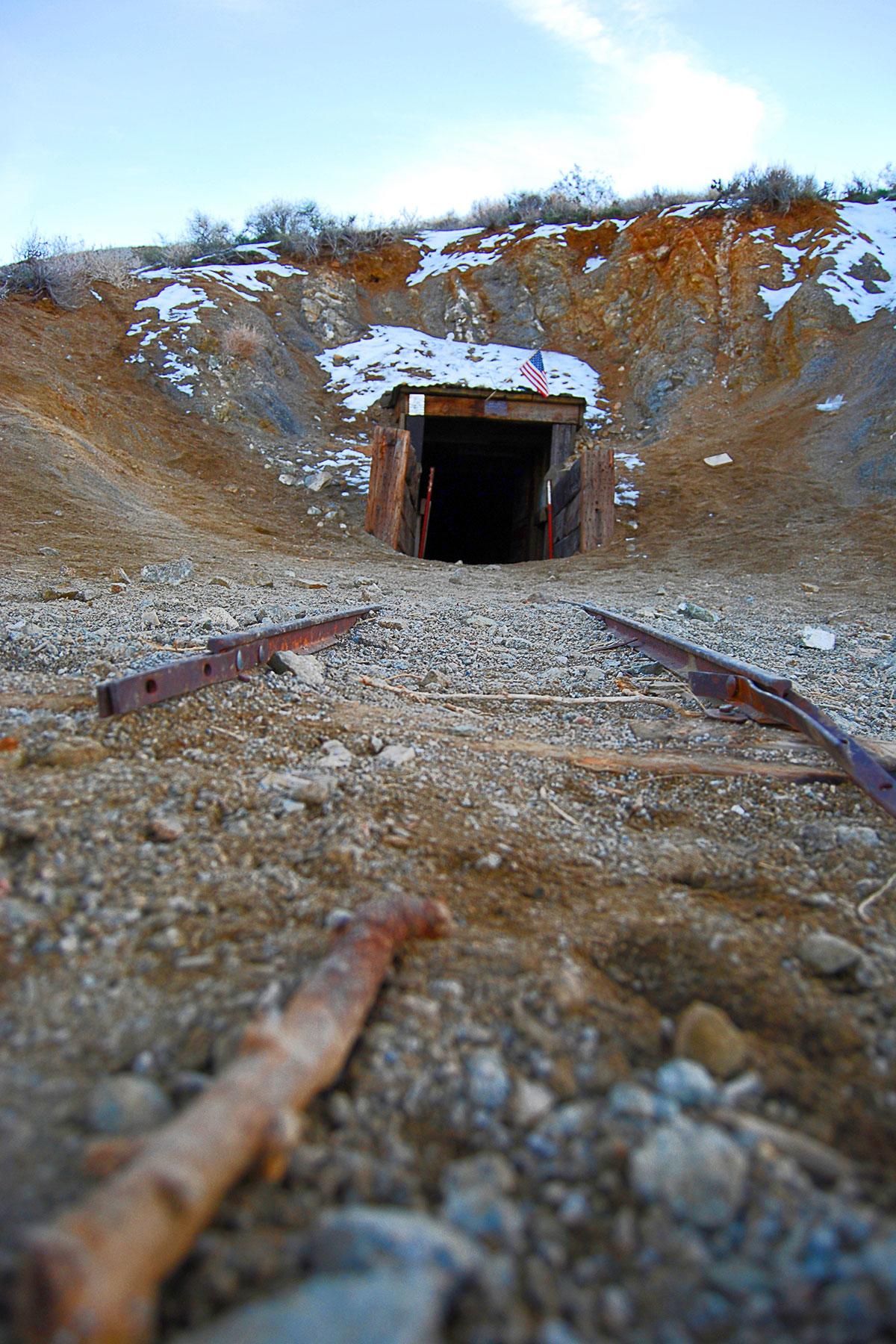 Ghost Towns and Abandoned Mining Towns You Should Visit