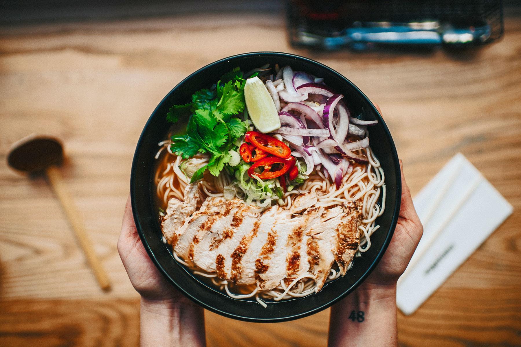 15 London Restaurants With Long Lines–and Where to Eat Instead