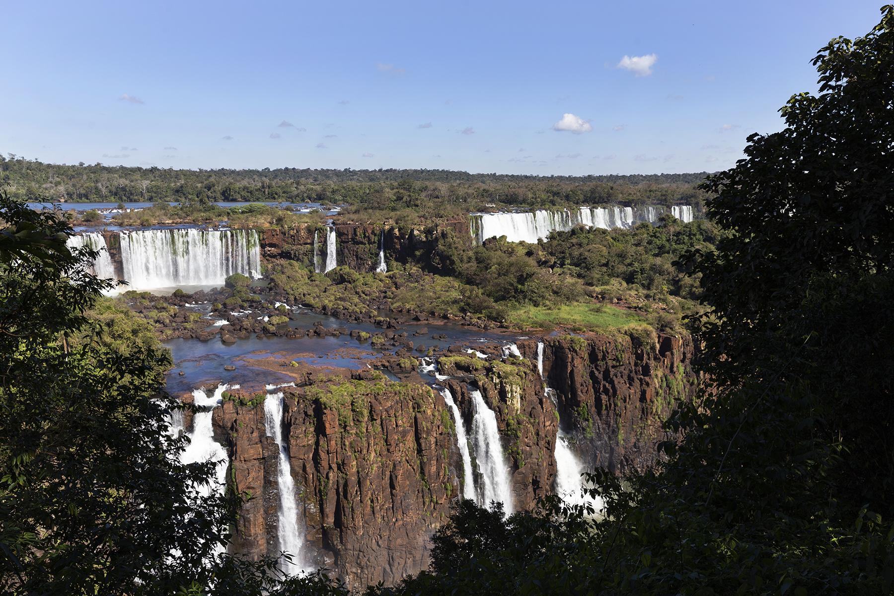 How To Visit Iguaçu Falls, Brazil and Argentina