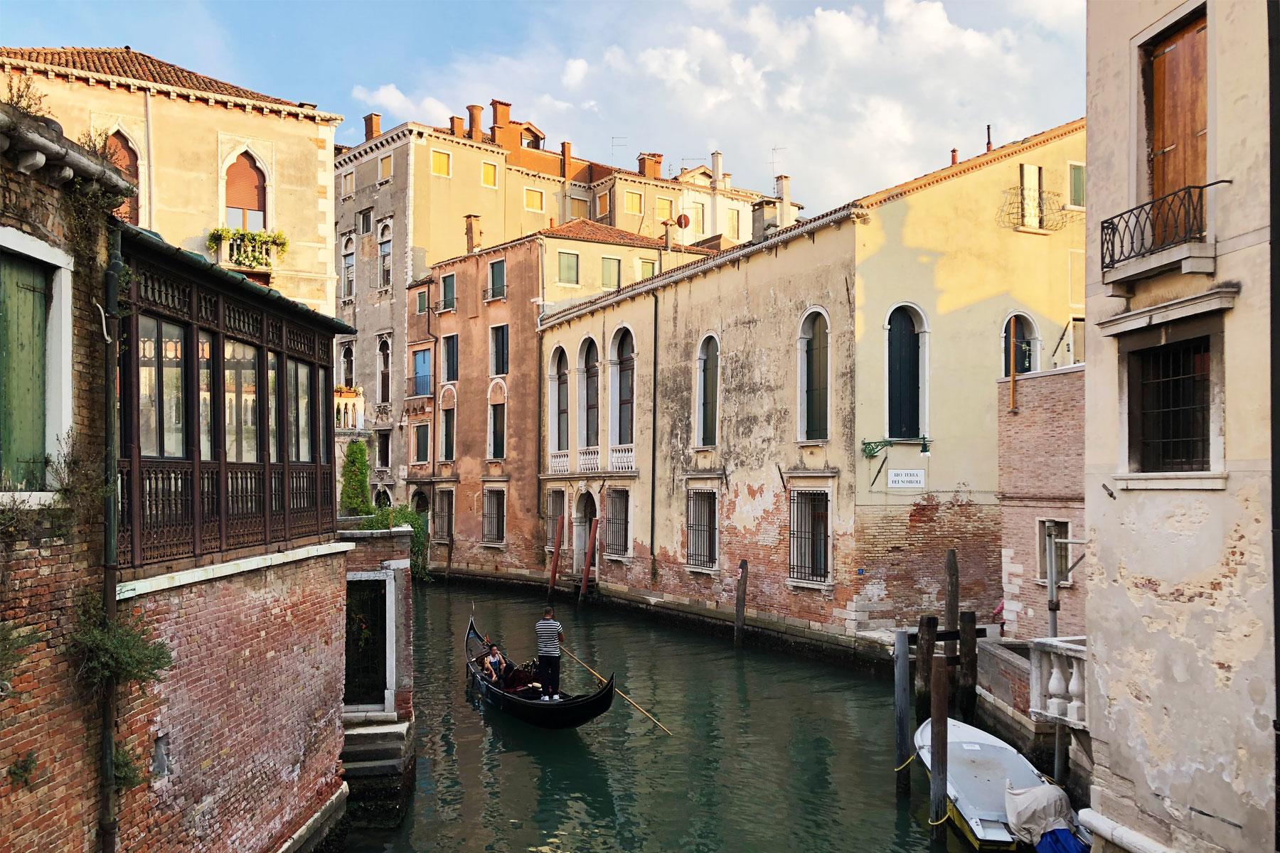 A First-Time Guide to Venice