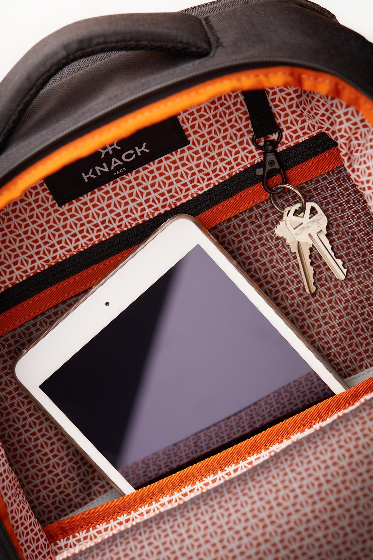 Fodor's Luggage Review: Knack’s Medium Expandable Knackpack