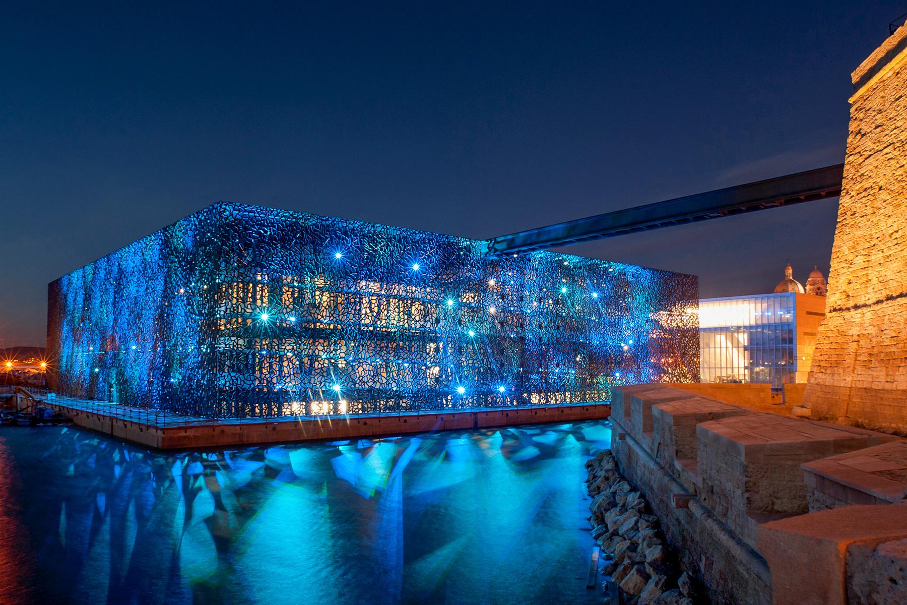 Modern Buildings and Architecture Around the World