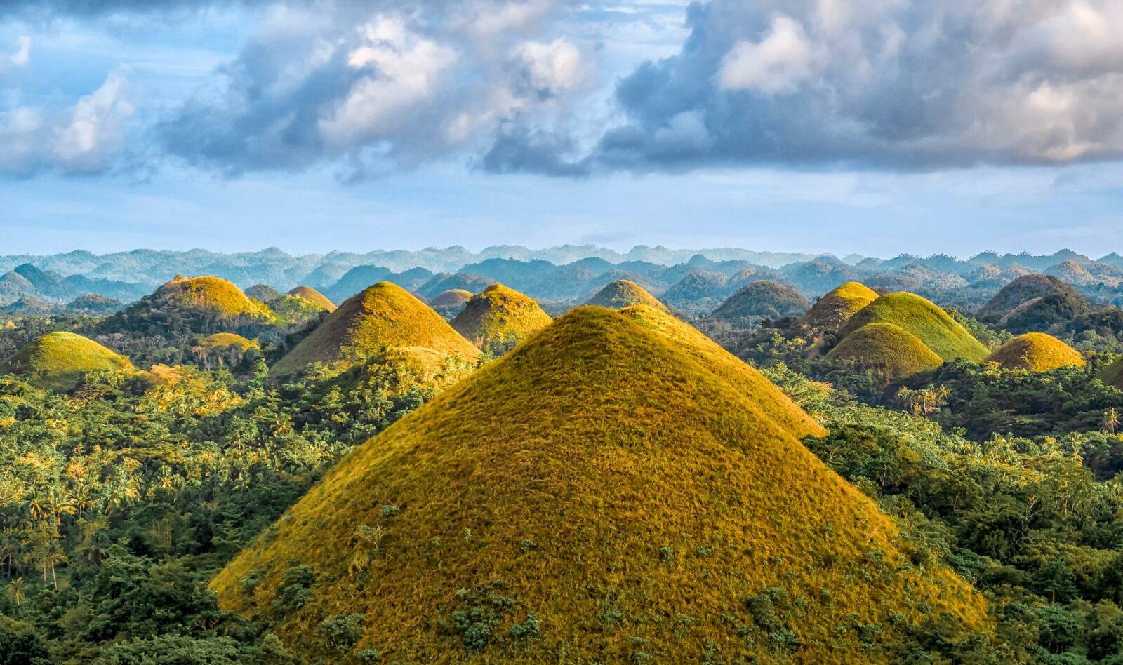 Explore These Must-Visit Islands in the Philippines