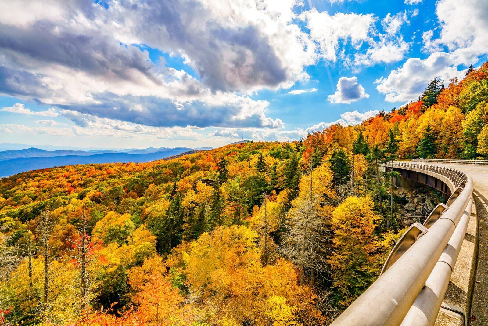 Where to See the Best Fall Leaves in the U.S.
