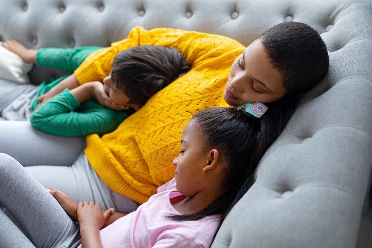 How to Have a Relaxing Family Vacation With Kids