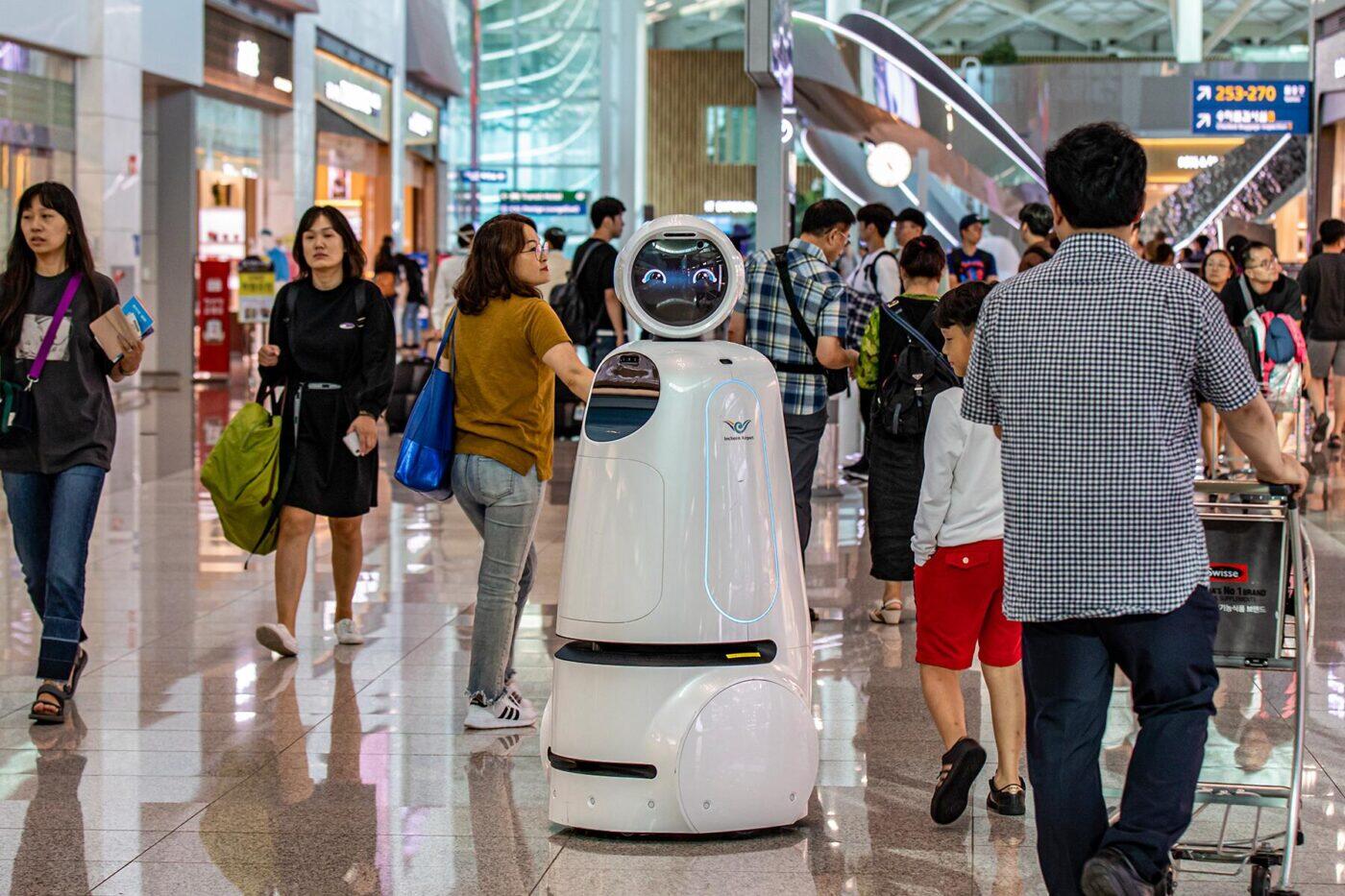 Coolest Robots in the Travel Industry