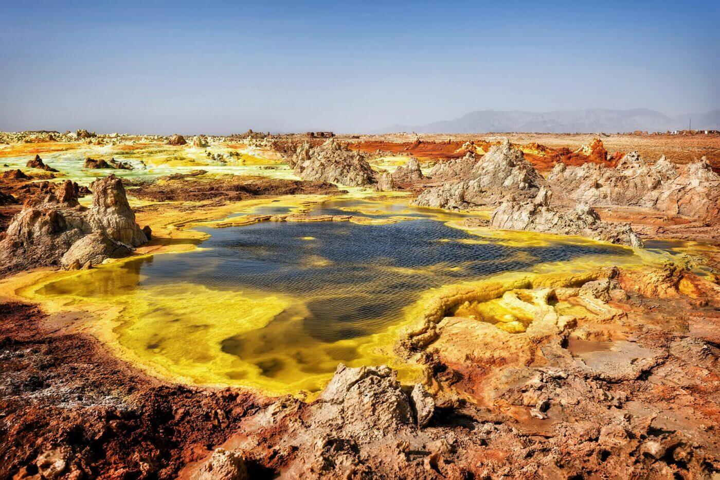 Best Natural Tourits Attractions in the World