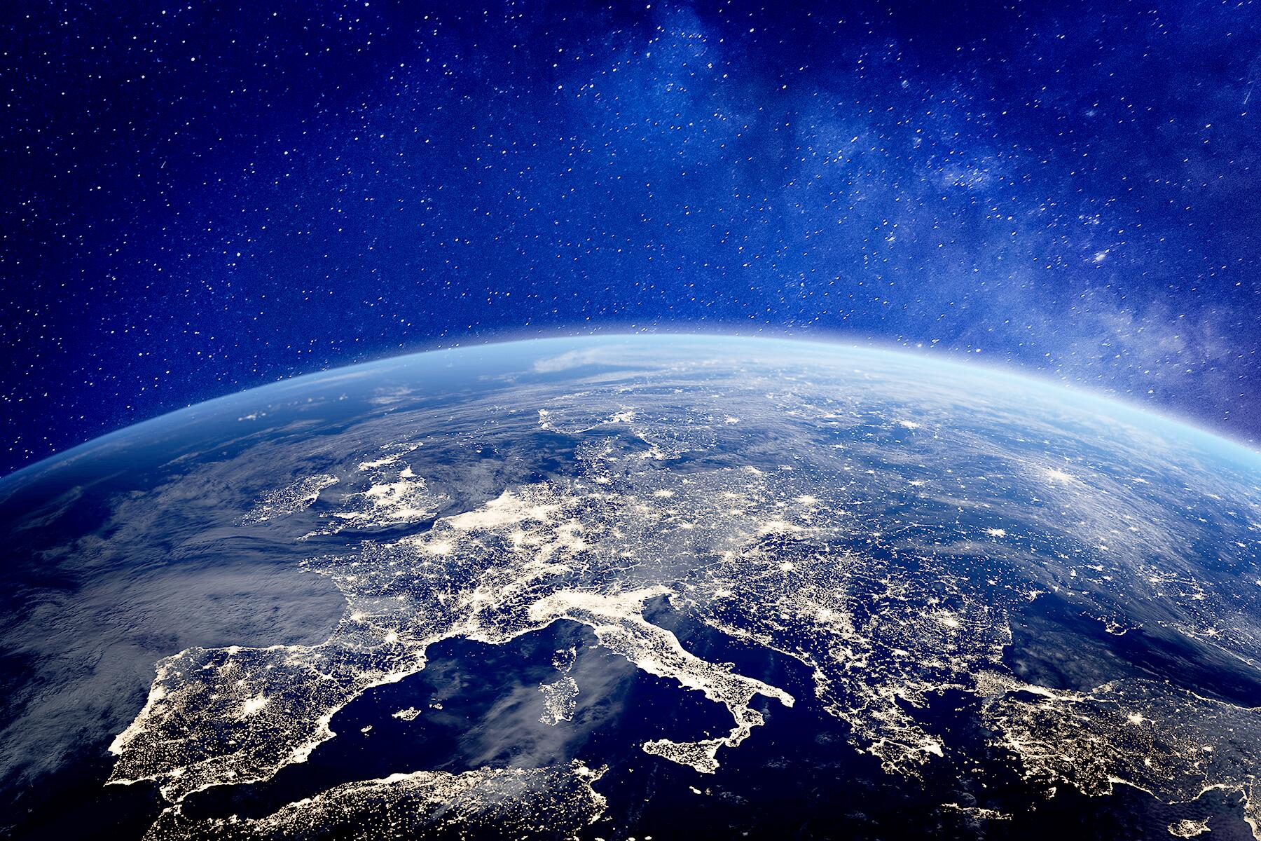 Places Where You Can See for Yourself That the Earth Is Not Flat