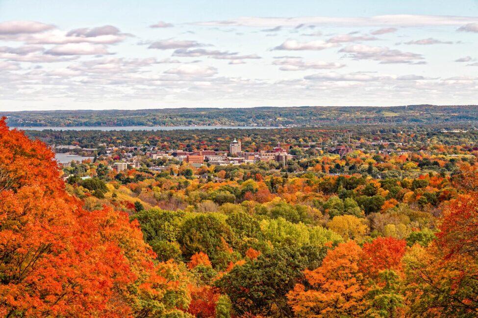 The Perfect 3-Day Weekend Road Trip Itinerary to Traverse City and ...