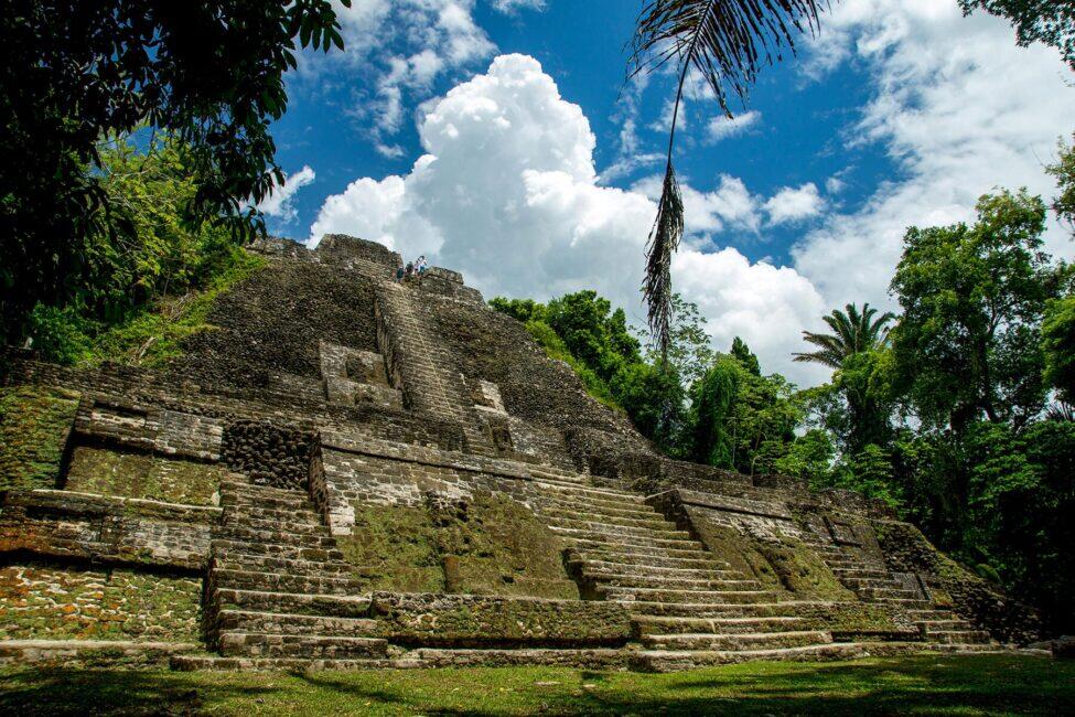 The Best Mayan Ruins in Belize