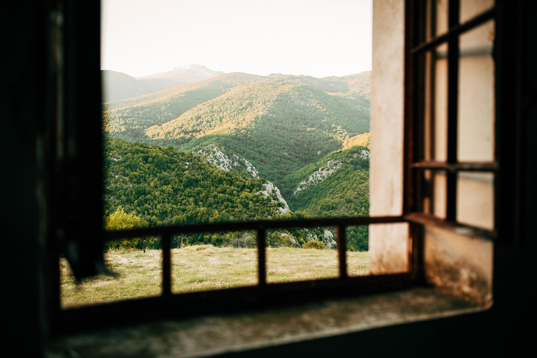 10 Places You Can Travel to With WindowSwap