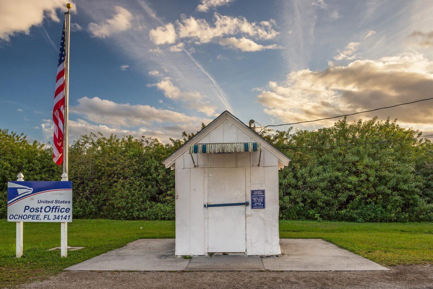 The 10 Coolest and Most Unique Post Offices in the United States