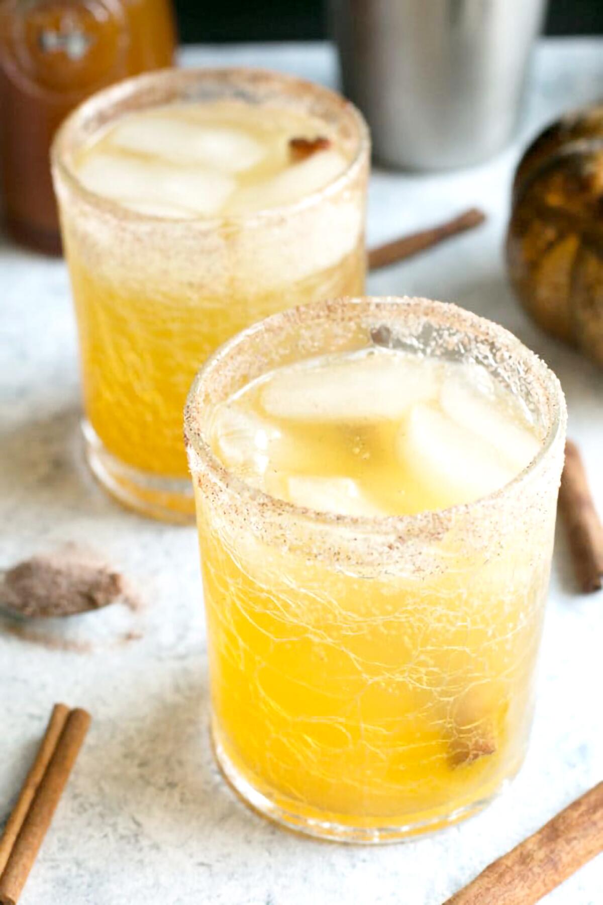 10 Festive Cocktails Recipes to Try This Fall