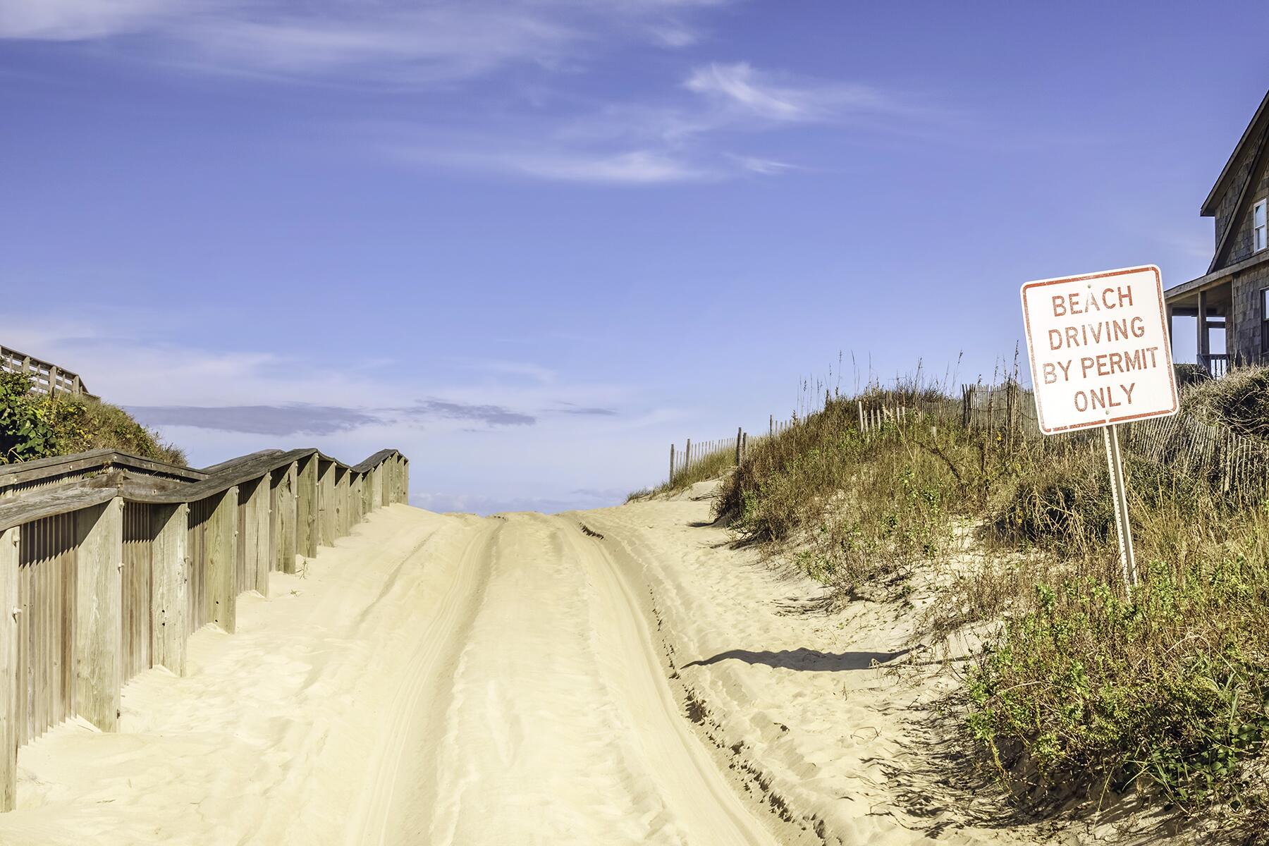 The Best Fall and Winter Activities in 10 Iconic Summer Towns