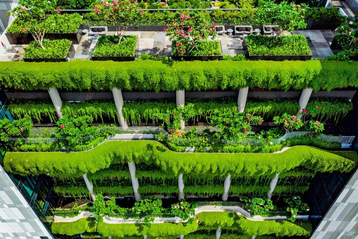 Buildings Around the World With Awesome Gardens Buildings Around the World With Awesome Gardens