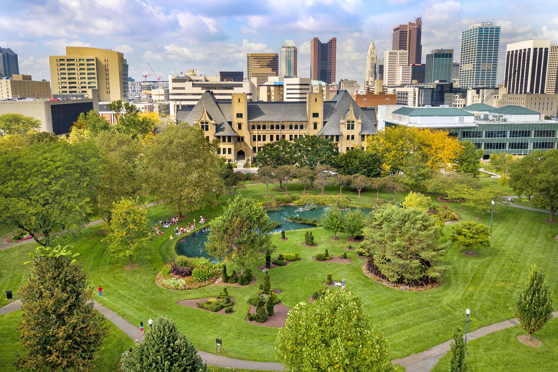 10 U.S. Places to See Art Outside