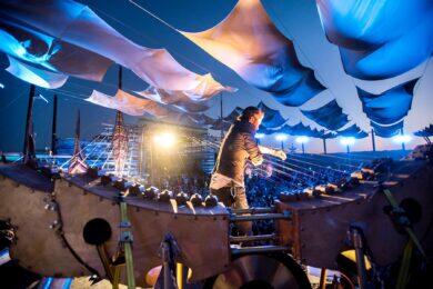 The 10 Largest Musical Instruments Around the World