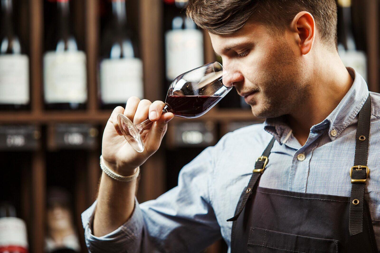 How Do You Become a Wine Sommelier?
