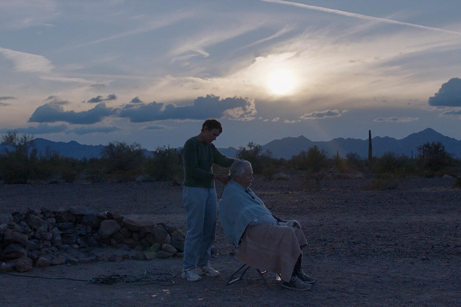We Spoke to the Real-Life Nomads from "Nomadland" About Their Time on ...