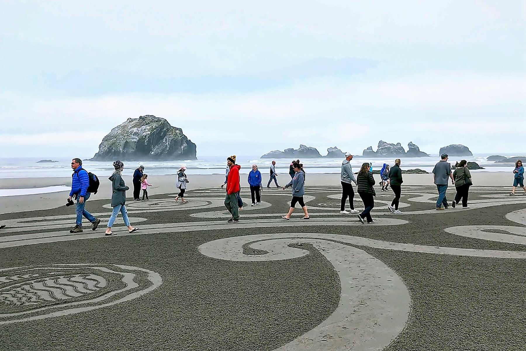 We Spoke to Oregon's Top Sand Artist, Denny Dyke–Here's How to See His ...