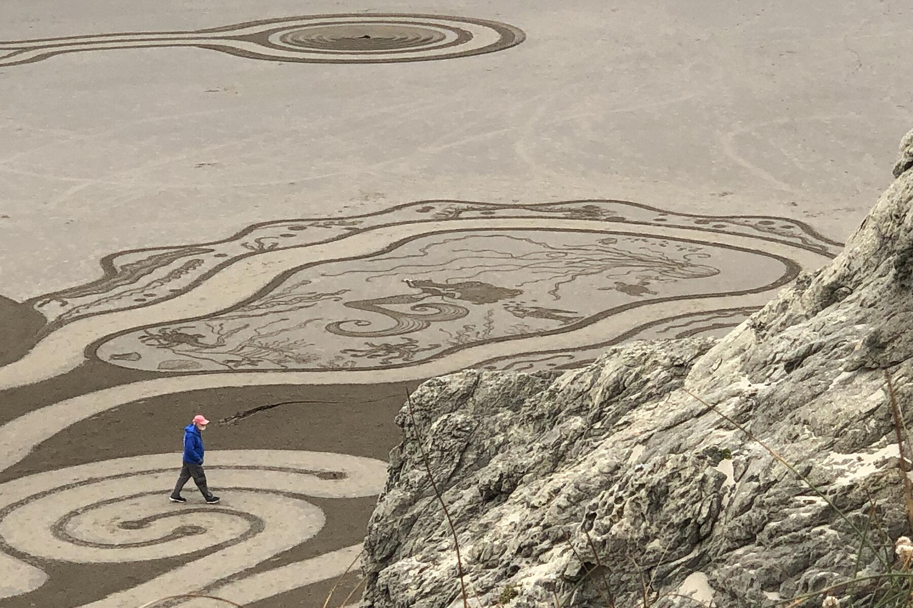 We Spoke to Oregon's Top Sand Artist, Denny Dyke–Here's How to See His ...