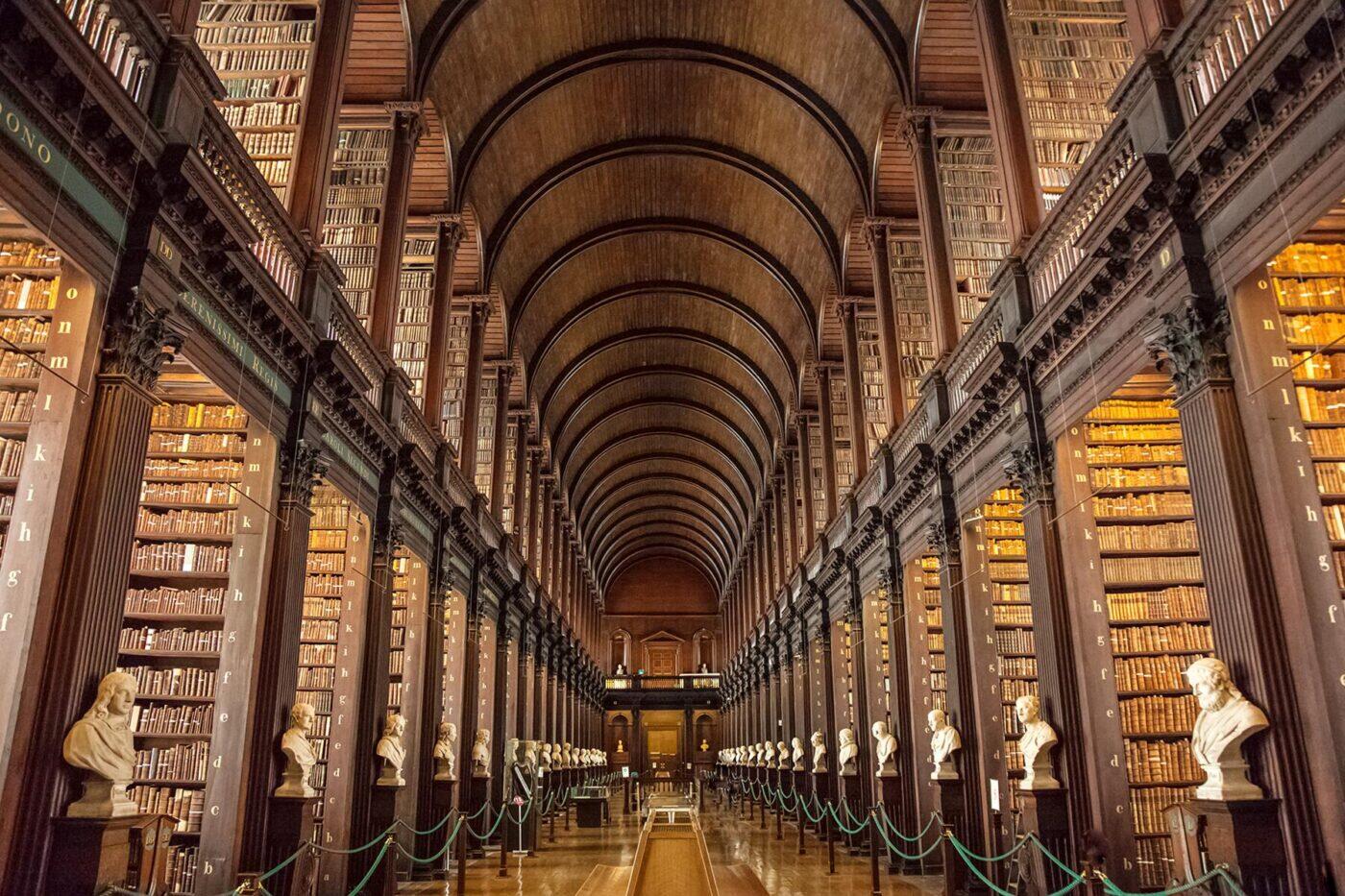 13 Majestic University Libraries to Connect With the World’s Past ...