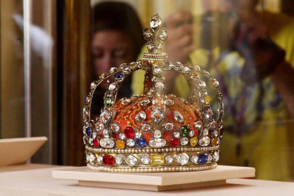 15 Gold Buildings From Around the World