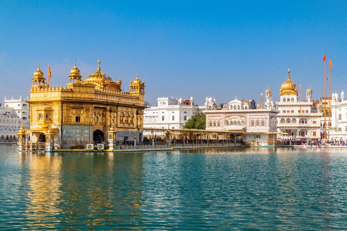 15 Gold Buildings From Around the World