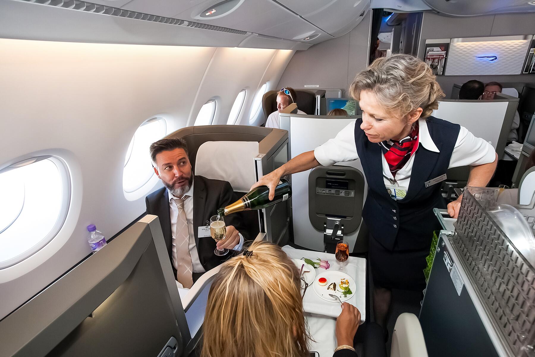 12 Flight Attendant Tips for an Easy Flight