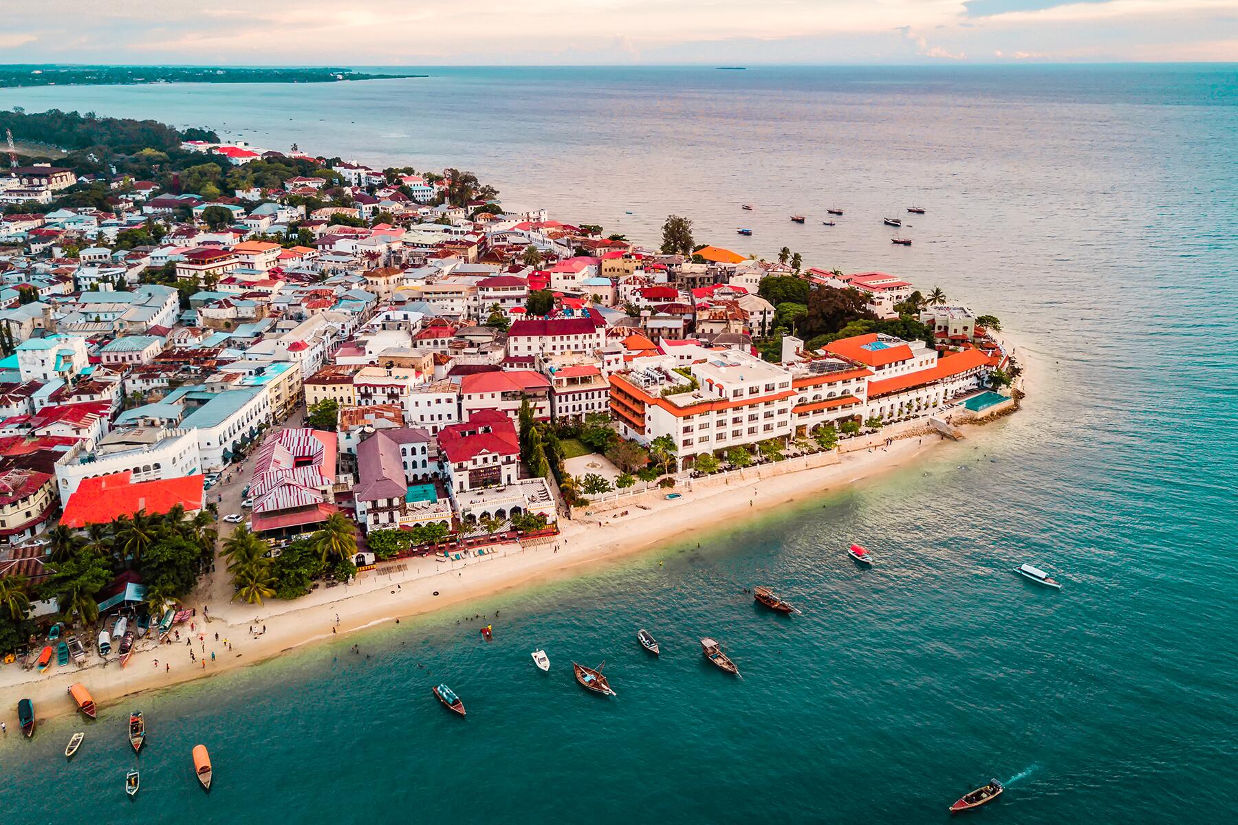 The World's Shortest Commercial Airline Flights