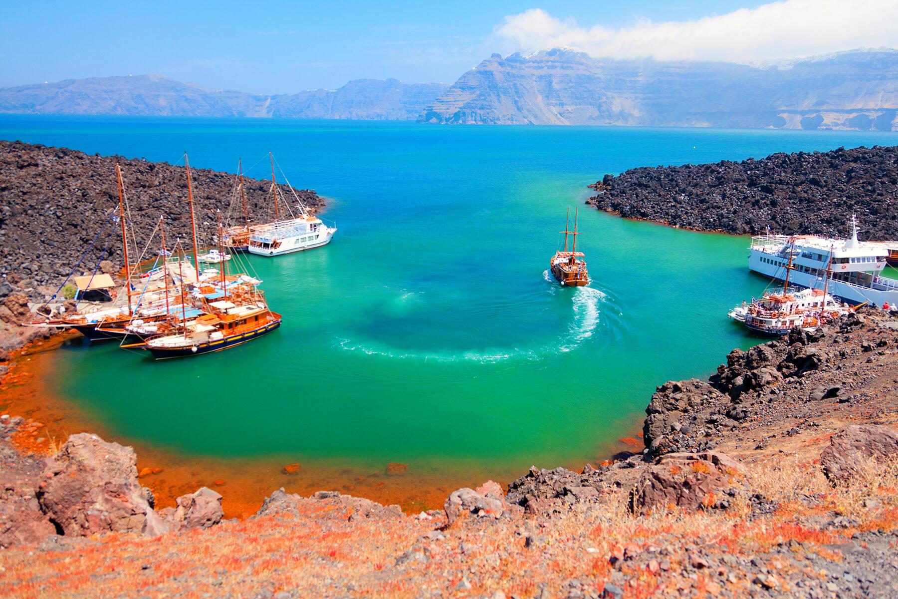 These Major Cities Are Very Close to Active Volcanoes