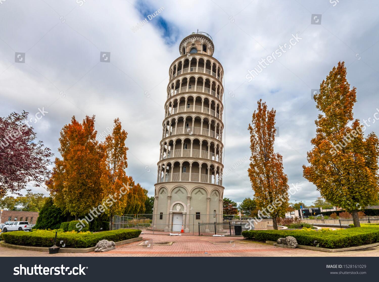 The Coolest, Most Interesting Water Tower Tanks in America