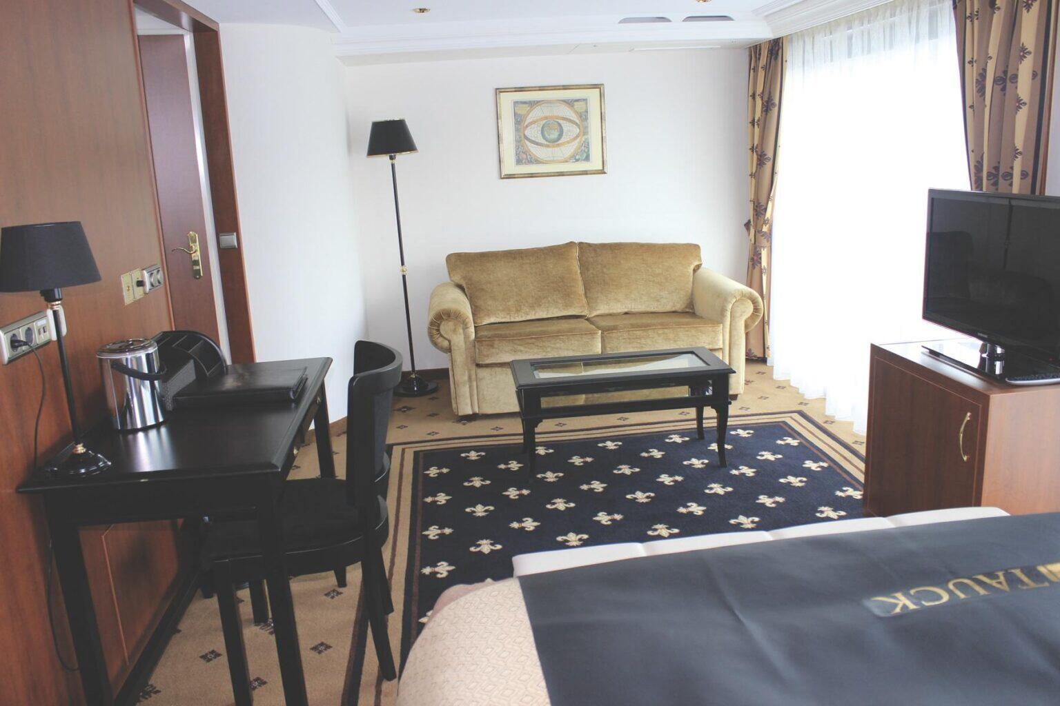 Tauck World Discovery