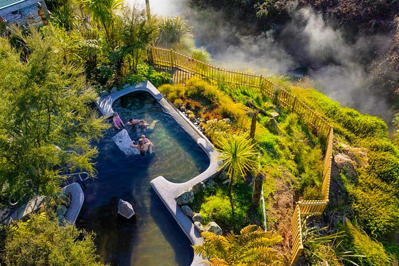 How to Visit New Zealand’s Hot Springs