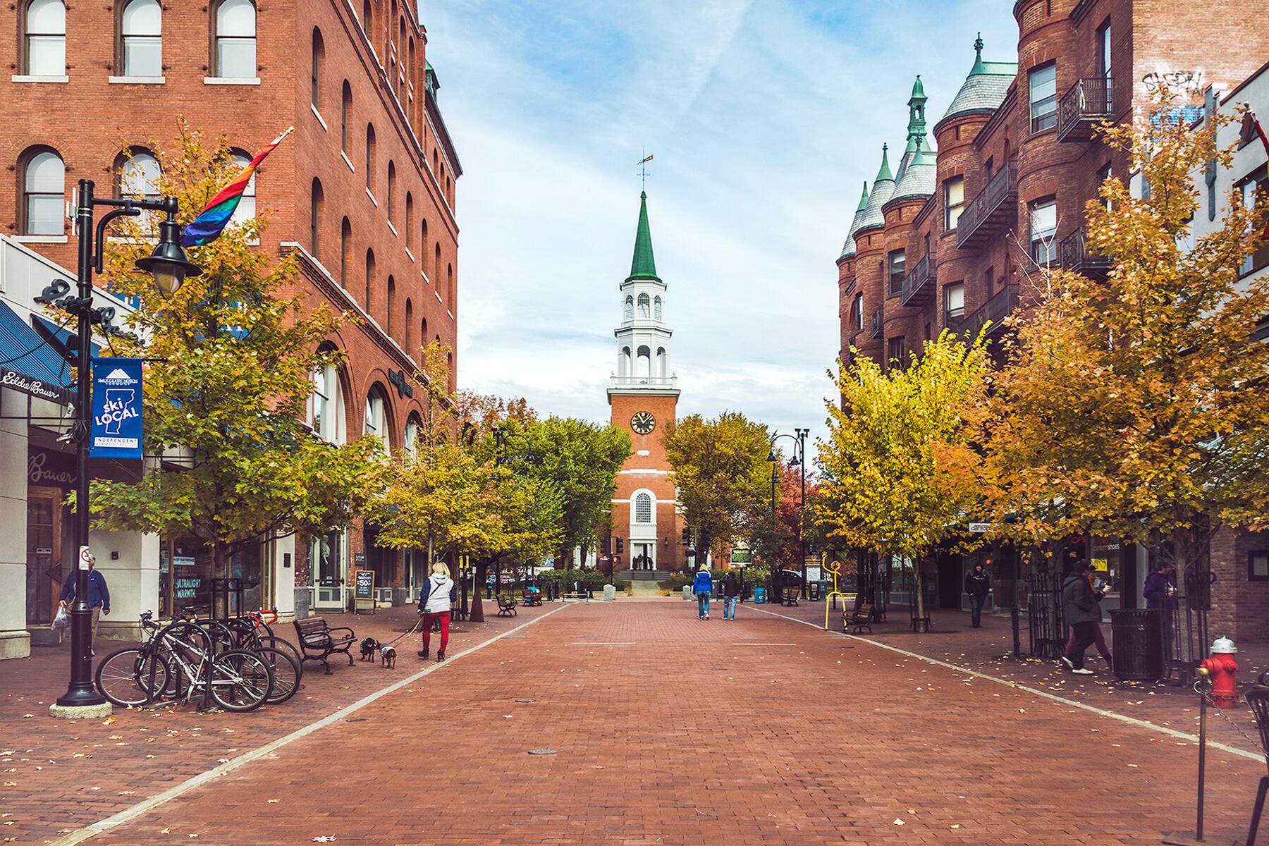 Cozy Towns to Visit in The Northeast This Fall