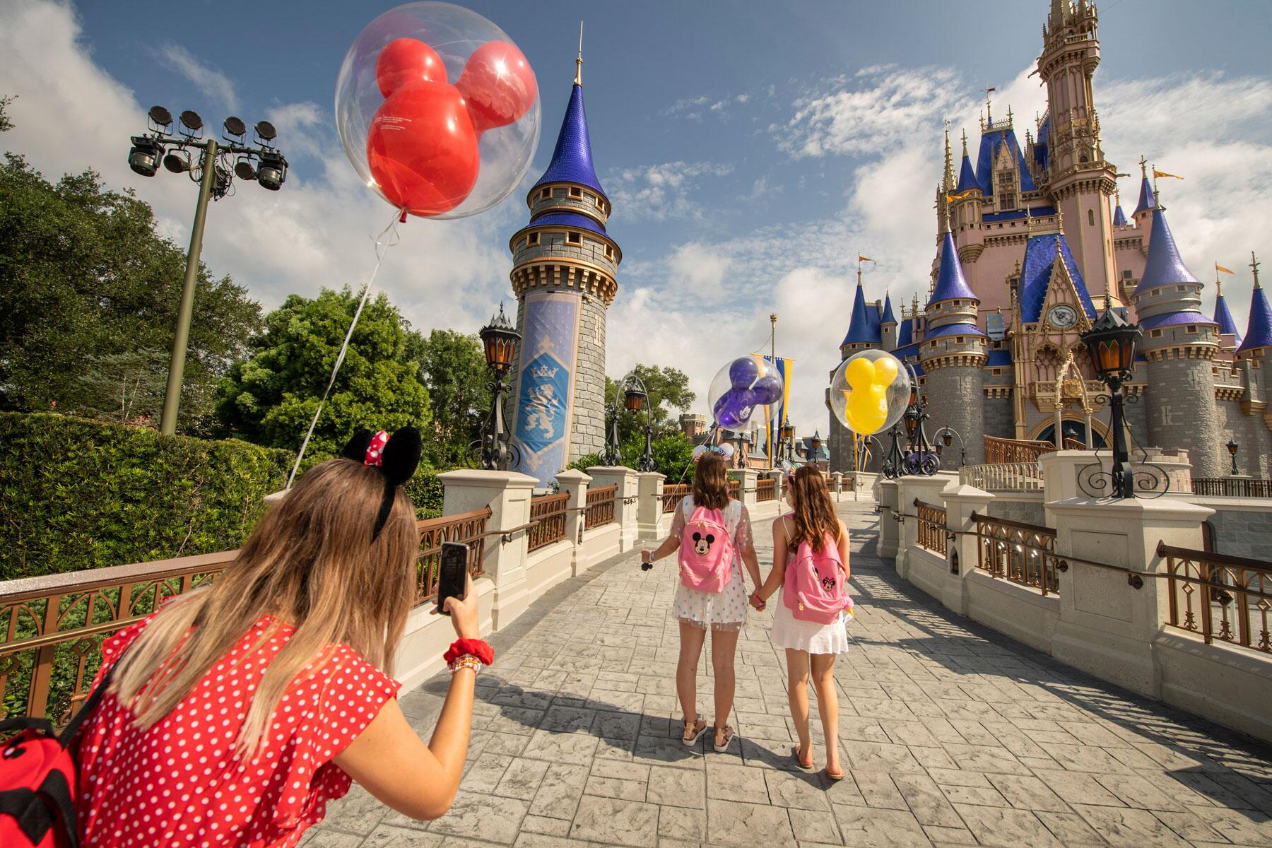 The 10 Most Expensive Theme Parks in the World